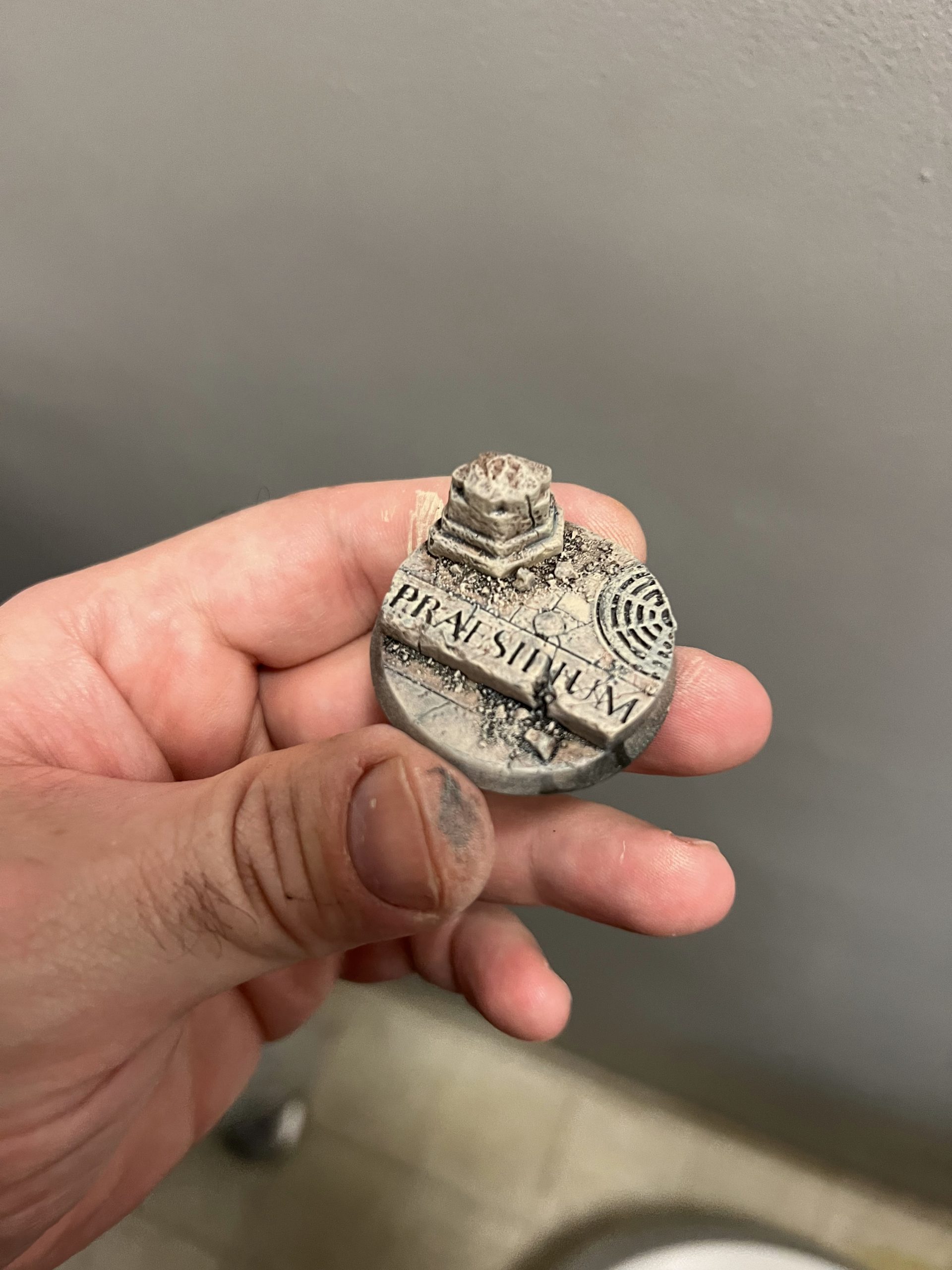 How to Paint a Black Templar Base - Figure Mentors