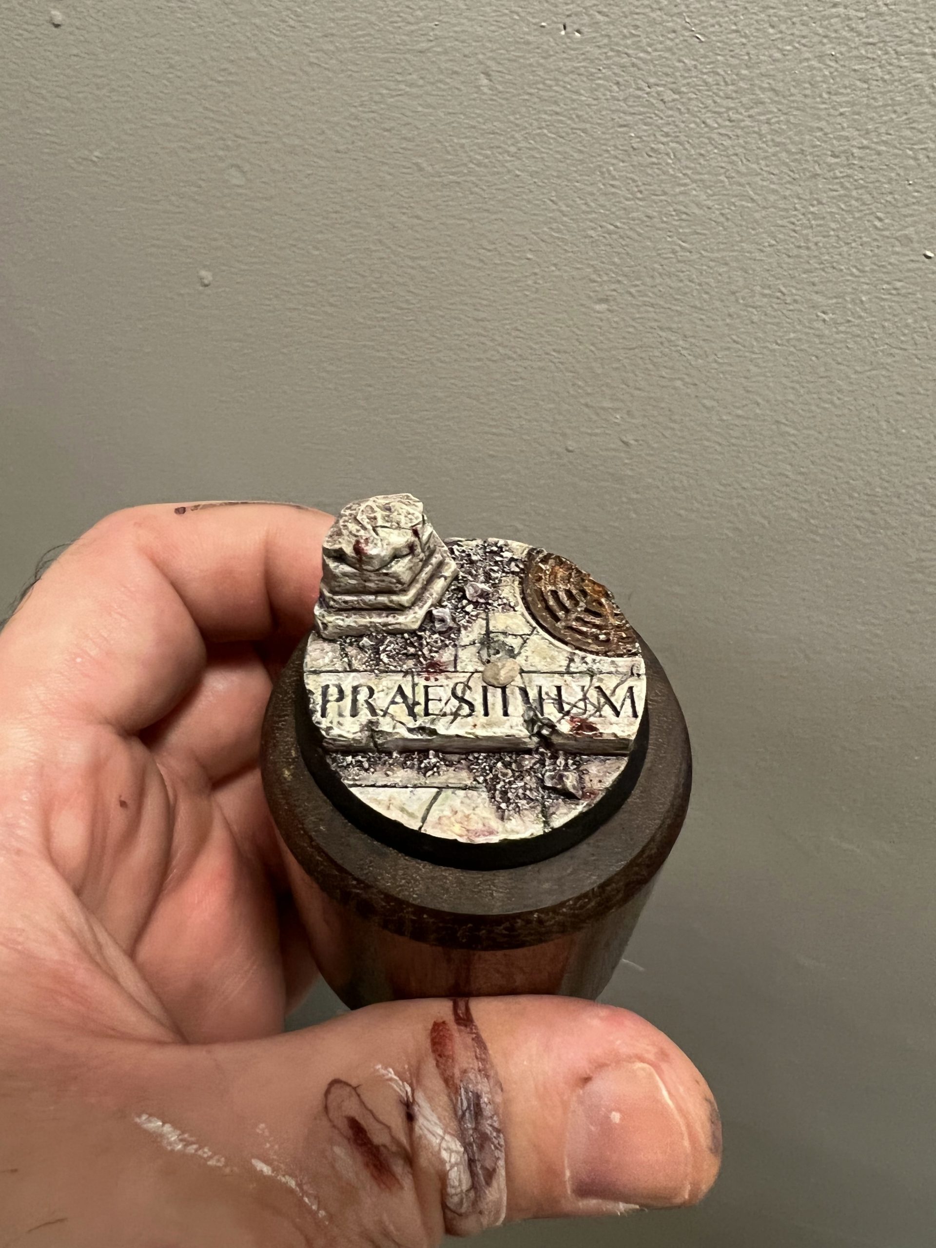 How to Paint a Black Templar Base - Figure Mentors